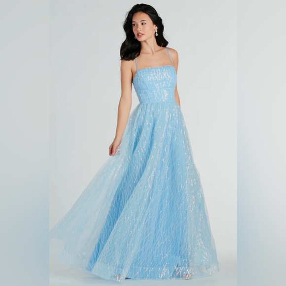 Windsor | Dresses | Nwt Windsor Light Blue Gown Size Small | Poshmark